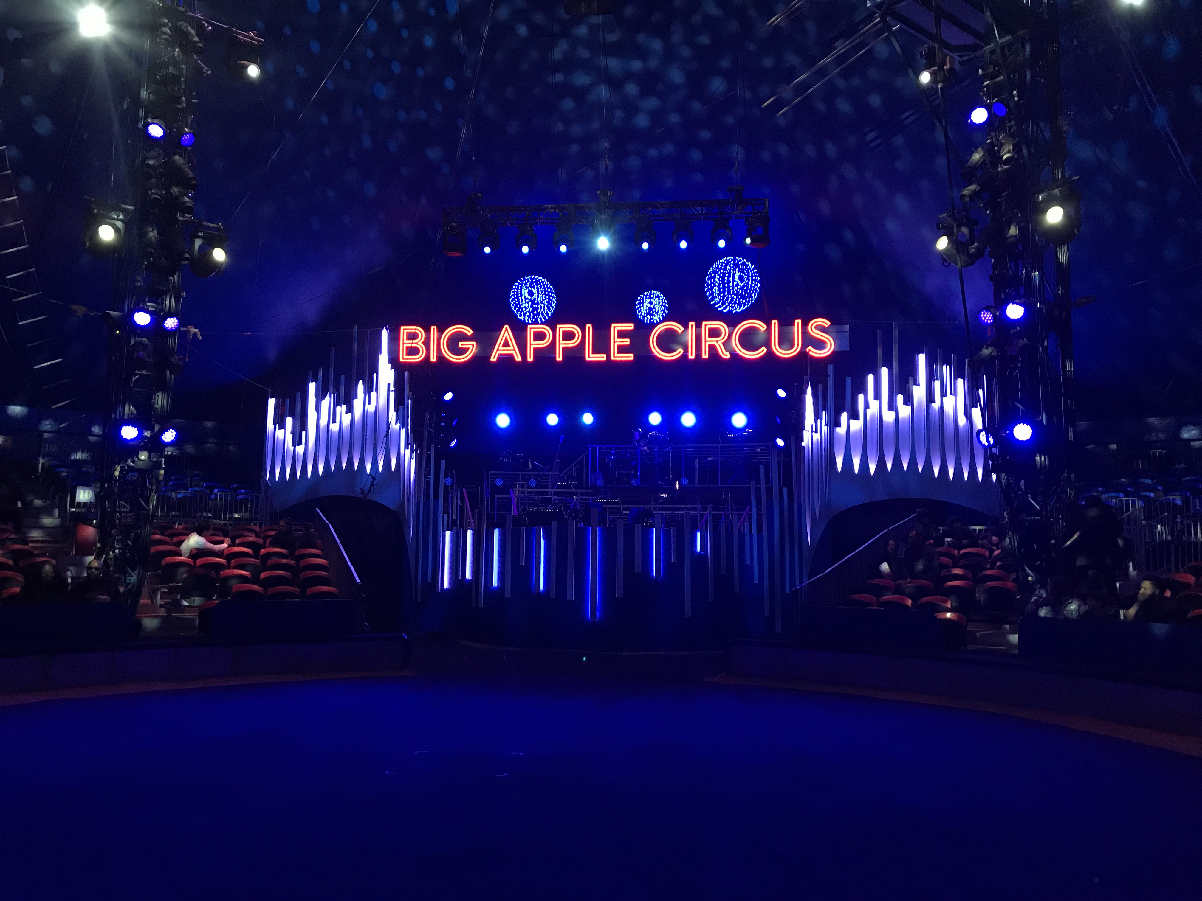 The Big Apple Circus at the National Harbor 3/8-4/1 - Mom the Magnificent